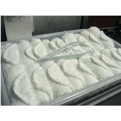 China Cotton white terry disposable oshibori towels in tray for sale