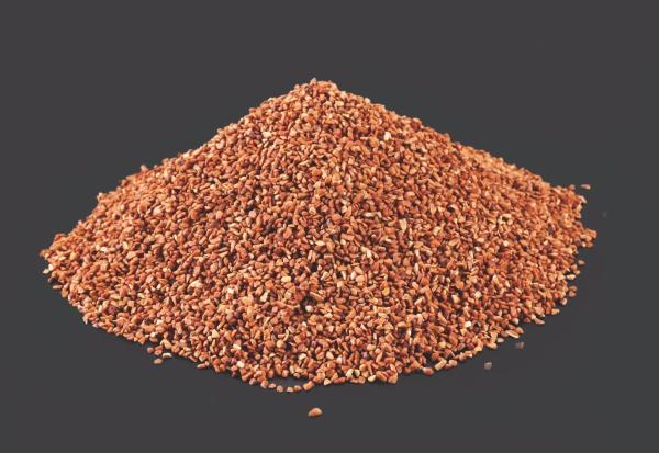 Quality Brown abrasive media ph value 4-6 compatible with aluminum formulated to deliver optimal cleaning and surface profiling results for sale