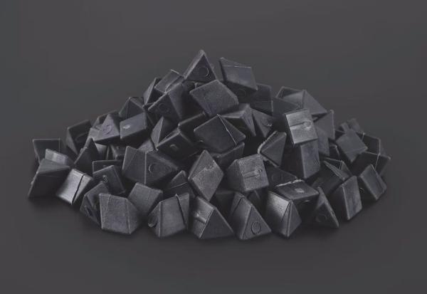 Quality Density 395 Gcm3 Surface preparation media based on plant particles suitable for metal surface cleaning and rust removal for sale