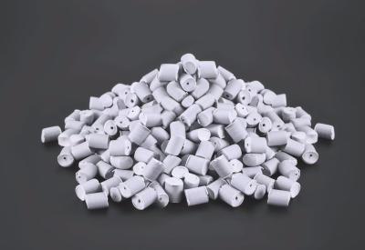 China Walnut Shell Abrasive Media Suitable For Steel Ph Value 4 To 6 Designed For Removal Of Rust Paint And Other Contaminants for sale