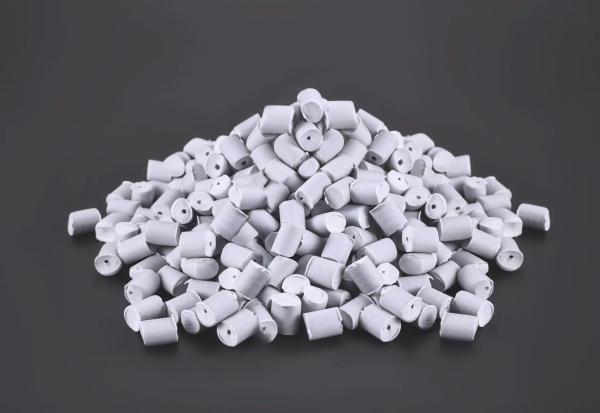 Quality Walnut Shell Abrasive Media Suitable For Steel Ph Value 4 To 6 Designed For Removal Of Rust Paint And Other Contaminants for sale