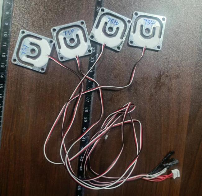 Digital weighing system using 4 IoT-based load cell sensors IoT Weighing Scale Load Cell HX711 ESP32