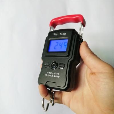 China Balanza digital electrónica para equipaje WH-A23, 50 kg, con precisión de 10 g y alimentación por batería de Weiheng en venta