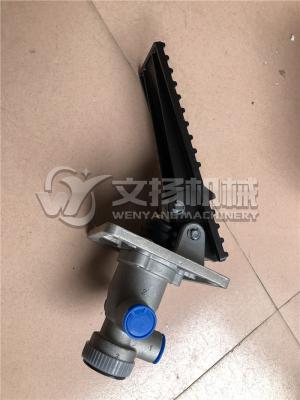 China XCMG ZL30G Air brake master valve original wheel loader spare parts 800901158 SLZD-3514002 en venta