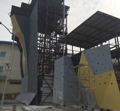 China Indoor/Outdoor Gym-apparatuur Robuuste constructie voor aanpasbare rotsklimmuren Te koop