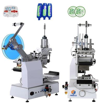 中国 15 pcs/min 平面四角ボトル ボトルのための自動セルフアレッシブラベル機器 販売のため