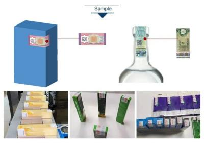 Cina Imballaggio in legno Macchina di etichettatura automatica con timbro fiscale per bottiglie con tappo in vendita