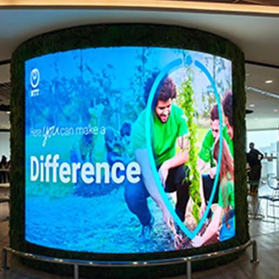 China FCC P2 Creative Flexible Led Screen Panel Display For Concert Church Stadium for sale