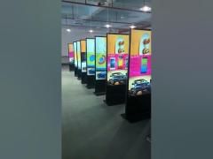 Indoor 65 inch Touch Screen Advertising Kiosk Floor Stand Digital Signage