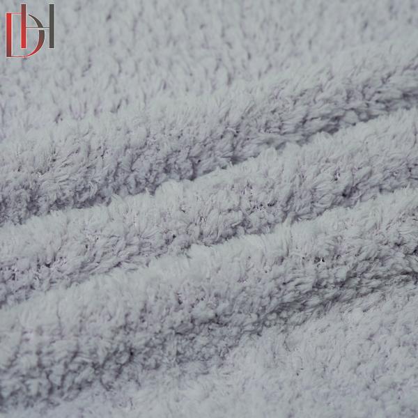 Quality 97% polyester 3% Spandex Fleece Fabric Oilproof Wind Proof Quick Dry for sale