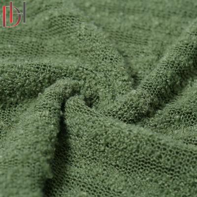 China OEM Tricot Knitted Waterproof Windproof Warm Coral Fleece Fabric for sale