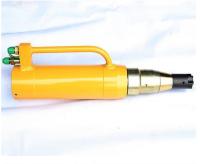China Single Hole Hydraulic Mono Jack Bridge Erecting Machine For Concrete Pulling for sale