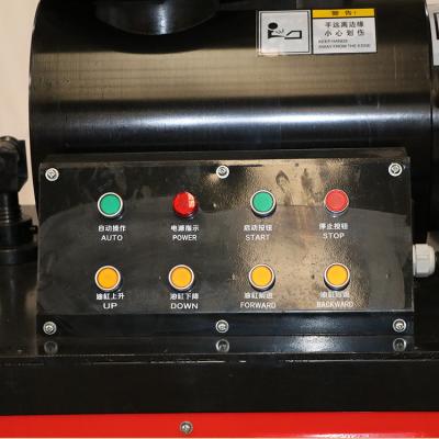 Cina 7.5kw Automatic Steel Bar Upsetting Machine With Sawing Line in vendita