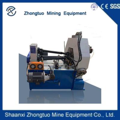 China Máquina de rolamento hidráulica da linha de três linhas centrais da máquina de rolamento da linha do Rebar à venda