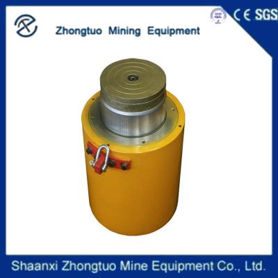 中国 Large Tonnage Post Tension Pulling Jack 500mm Stroke 販売のため