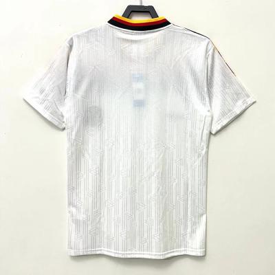 Cina I retro Jersey classici bianchi di calcio rapidamente asciugano le magliette d'annata di calcio in vendita