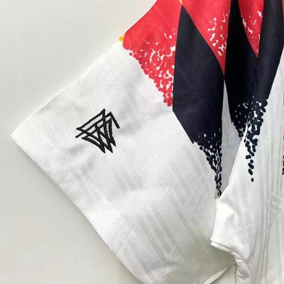Cina I retro Jersey classici bianchi di calcio rapidamente asciugano le magliette d'annata di calcio in vendita