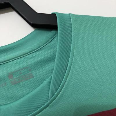 Cina Retro Jersey di calcio respirabili Digital che stampa il Jersey verde di calcio in vendita