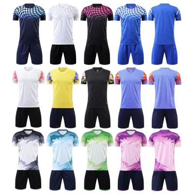 Китай Гладкие и стильные футбольные футбольные футболки Костюм команды на заказ продается