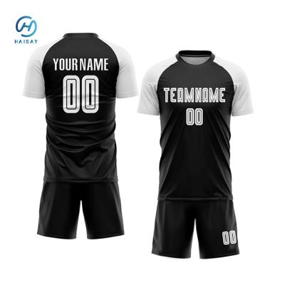 China Camisa personalizável com nomes e números personalizados à venda