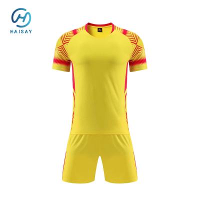 カスタム製 サッカージャージ カジュアルセット: パーソナライズされたポリエステル衣装 印象的なデザイン,チームとサッカーの愛好家にとって理想的です