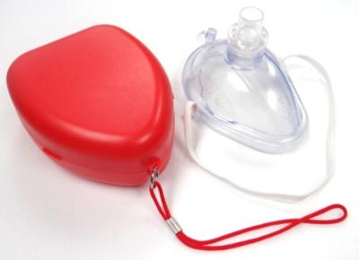 China Pocket Replacement One Way Valve Cpr Mask Emergency With Hard Case for sale