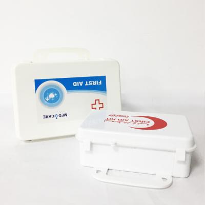 China SL-026 Stock Approval Colored Small PP Box 15First Aid Kit Compact First Aid Kits For Travelling for sale