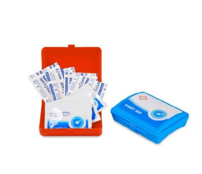 China Useful outdoor emergency kit  travel small first aid box kit gift promotion mini first aid box kit OEM logo for sale