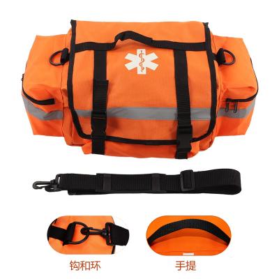 China Outdoor Foldable First Aid Kit 600D Oxford Cloth 20 Capacity 1.5kg for sale