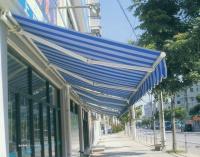 China Retractable Fully Open Sunshade Awning 2x1.5m Polyester PU Coated Windproof Level 9 for sale