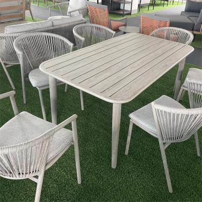 Cina Mobili da giardino per esterni Divano in rattan in alluminio con tavolo da caffè di lusso in vendita
