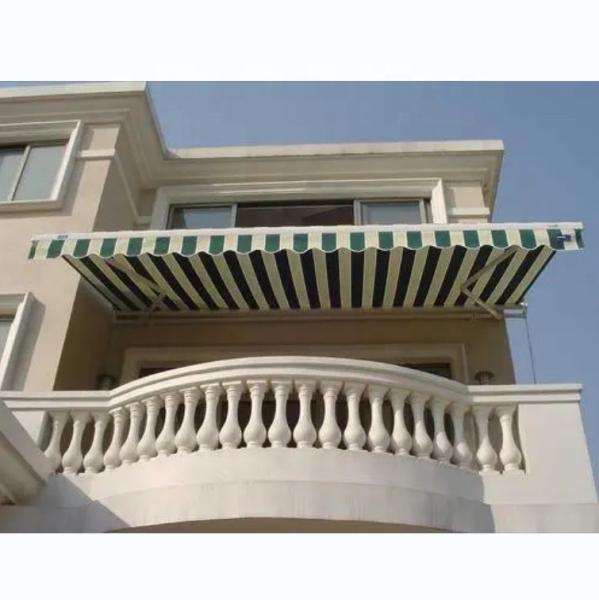 Quality 4.5*3m Fully Open Type Retractable Awning Outdoor Manual Canopy Aluminum Pole for sale