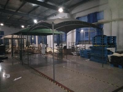 Κίνα Εξωτερική αυλή Carport με ατσάλινο πλαίσιο 3 * 3M ηλιακή σκιά κήπος λευκή γάμος κάλυψη στέγη προς πώληση
