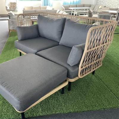 Cina Moderno mobili da giardino in alluminio Bistro Rattan Divano Set per cena di lusso Set in vendita