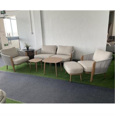 Cina Alluminio telaio tavolo di lusso set Bistro per mobili da giardino per esterni colore personalizzato in vendita