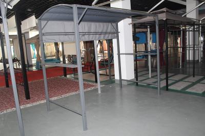 China Steel Frame Gazebo Pavilion Pergola with 2.45*1.37*2.15M Size and Collapsible Design for sale