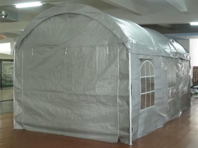 Cina Carport portabile pieghevole per autovetture Canopy Heavy Duty Metal Carport Tent per parcheggio in vendita