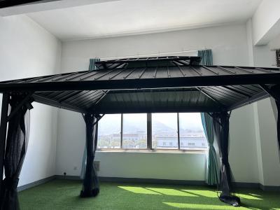 Cina Giardino all'aperto 3X3.65X2.85M Gazebo metallico con zanzara e tessuto di poliestere in vendita