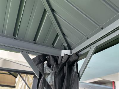 Cina Giardino all'aperto 3X3.65X2.85M Gazebo metallico con zanzara e tessuto di poliestere in vendita