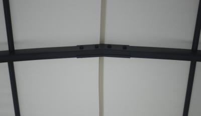 Cina PVC 3x4x2.75M Ferro curvo Gazebo esterno Archi Arboretti Pergole Ponte per giardino in vendita