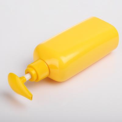 China 300 ml do corpo feito sob encomenda amarelo nórdico do toque macio da essência do limpador do bebê de 500 ml garrafas de formação de espuma do sabão da bolha à venda