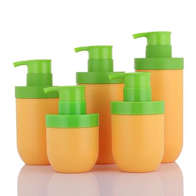 China Frasco de loção para rosto vazio de 50 ml de cosméticos sem ar exclusivo verde e laranja à venda