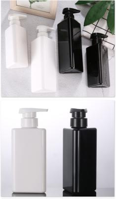 中国 卸し売り100ml 200ml 300mlの三角形の形はプラスチック ペット ローションの容器の黒空気のないポンプ500mlシャンプーのびんをリサイクルする 販売のため