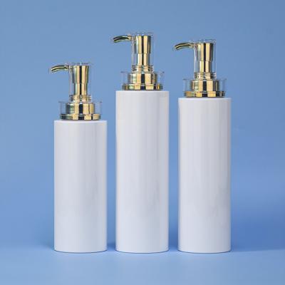 Cina Contenitore senz'aria vuoto rotondo bianco piccolo Eco 300ml amichevole Mini Lotion Luxury Shampoo Bottle della lozione in vendita