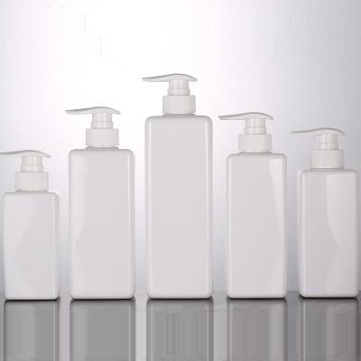 China Do skincare plástico da loção do espaço livre do sabão da alavanca de seleção do preço de fábrica 100ml 150ml 200ml 300ml 400ml 500ml garrafas de empacotamento do champô à venda