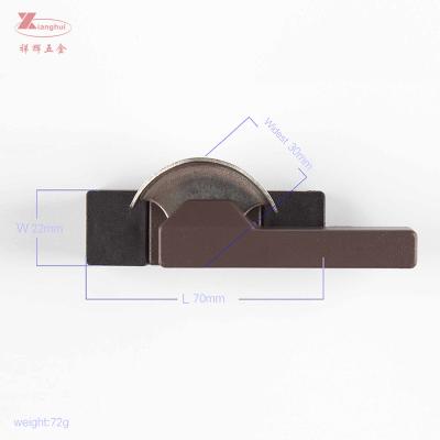 Cina Serratura a mezzaluna per finestre in UPVC per accessori di finestre scorrevoli e finestre a casella in vendita