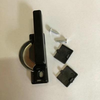 Cina Serratura a mezzaluna per finestre in UPVC per accessori di finestre scorrevoli e finestre a casella in vendita