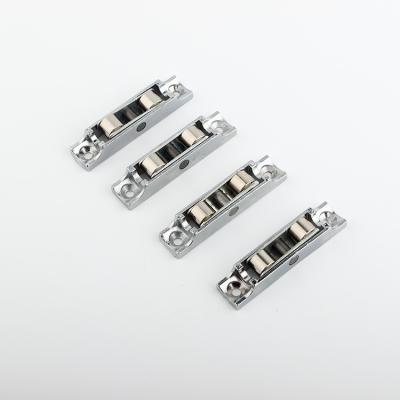 Cina Moderno design Doppia rulliera in lega di zinco con rulliera a scanalatura per finestre e porte scorrevoli in UPVC Lunghezza 68 mm in vendita