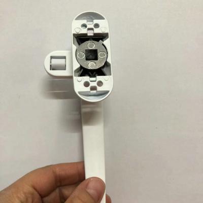 China Hotel Villa Appartement Office Building 7 Shape Casement Schuifvenster Handle Upvc Handle Te koop
