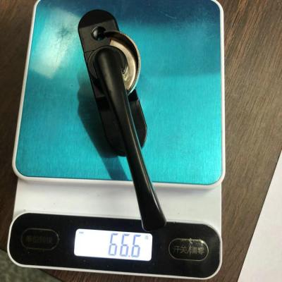 Cina Facile installazione UPVC finestra scorrevole Crescent Lock per 28 mm di altezza in lega di alluminio in vendita